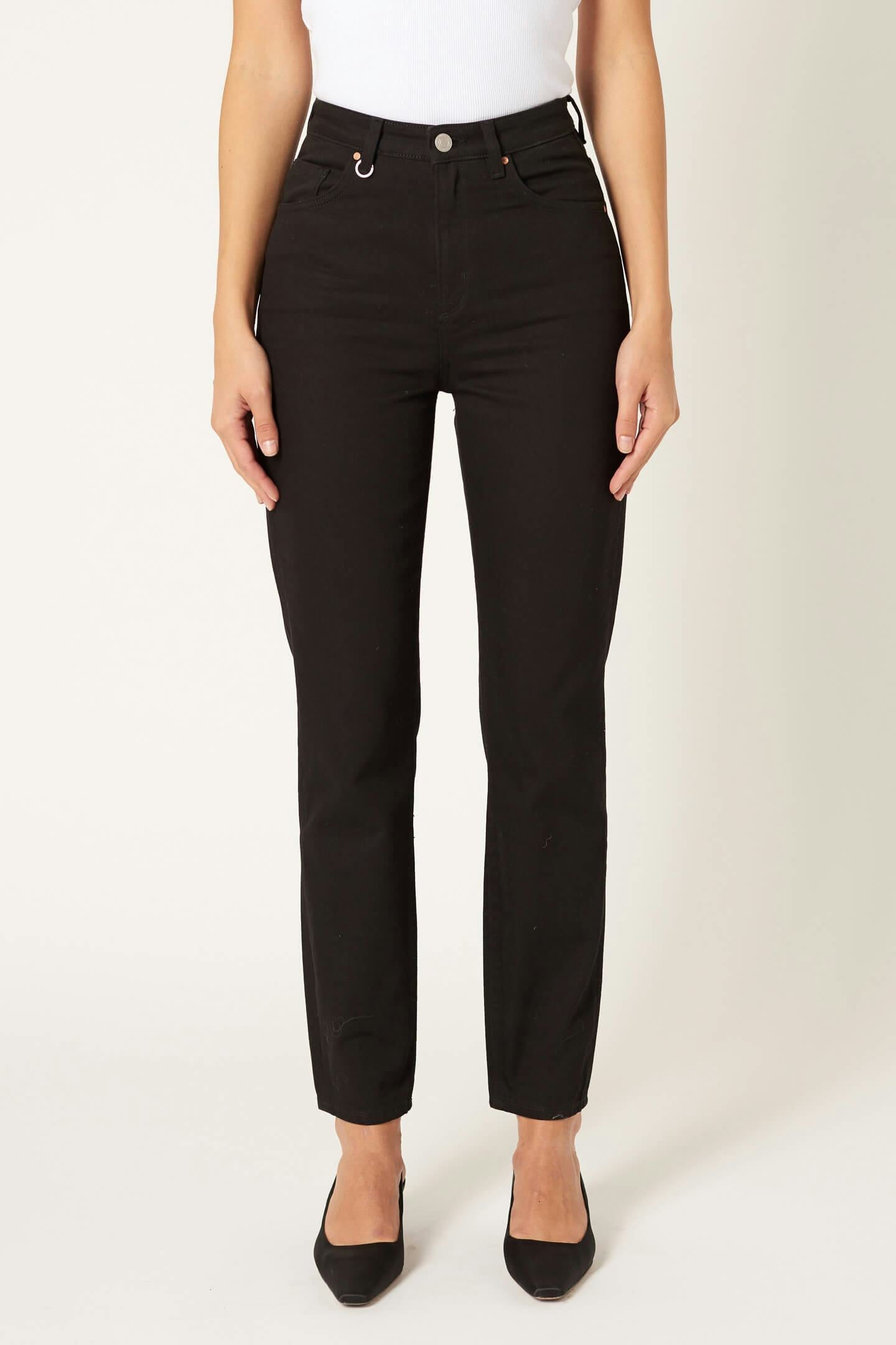 Neuw Lola Mom Jean - Stay Black | Roux